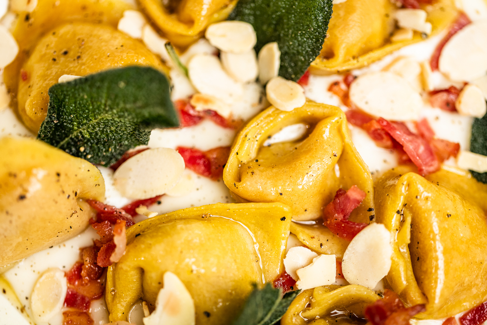 Cibo! Cucina-Deli-Gelateria Italian Restaurant